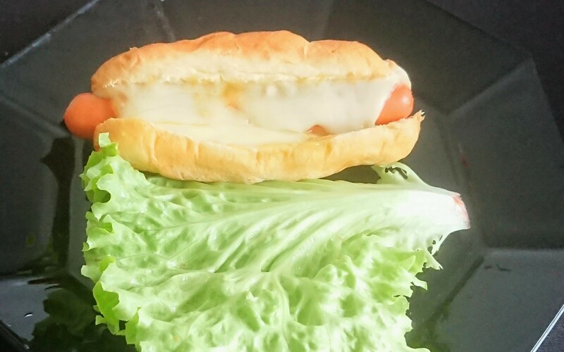Recette Hot dog express au fromage coulant pas chère et express ...
