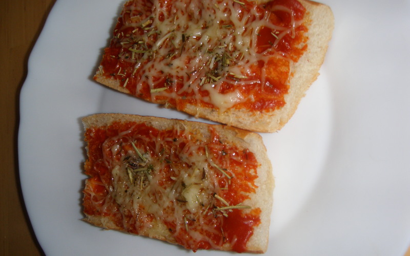 Recette pain pizza pas chère et express > Cuisine Étudiant